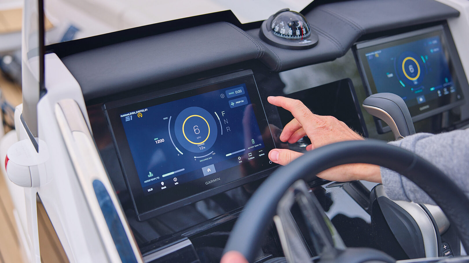 Williams reveals their first electric tender