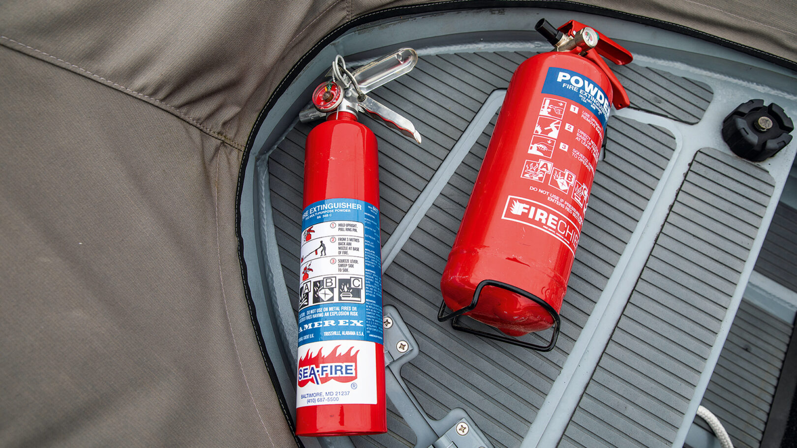 How to guard against fire on board a boat