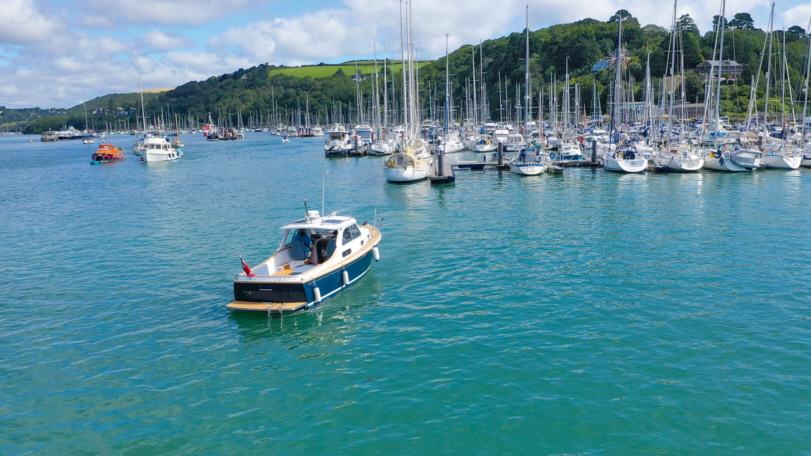 How to handle a single shaftdrive boat - Motor Boat & Yachting