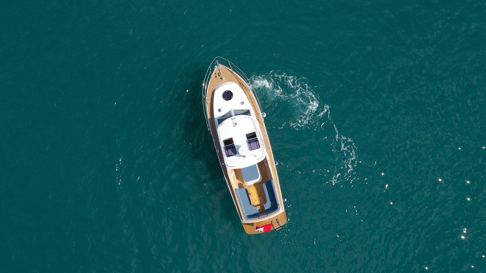 How to handle a single shaftdrive boat - Motor Boat & Yachting