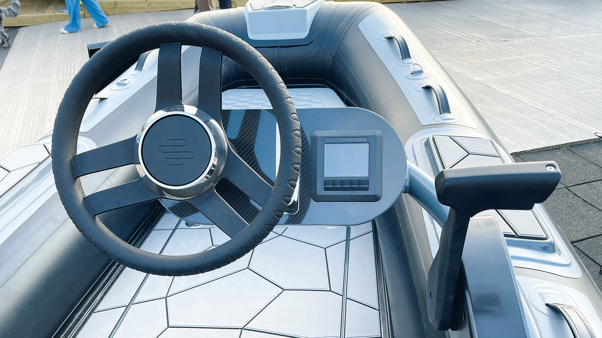 Highfield Zerojet first look: RIB with electric jet propulsion at a ...