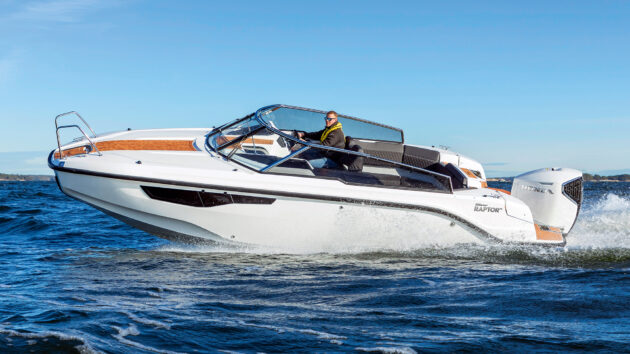 Silver Raptor DCZ first look: Strong performance and smart looks