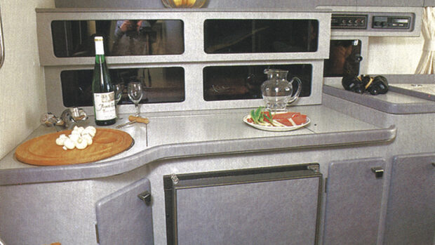 World’s Coolest Boats: Princess 266 Riviera - Sierra Cosworth of the seas