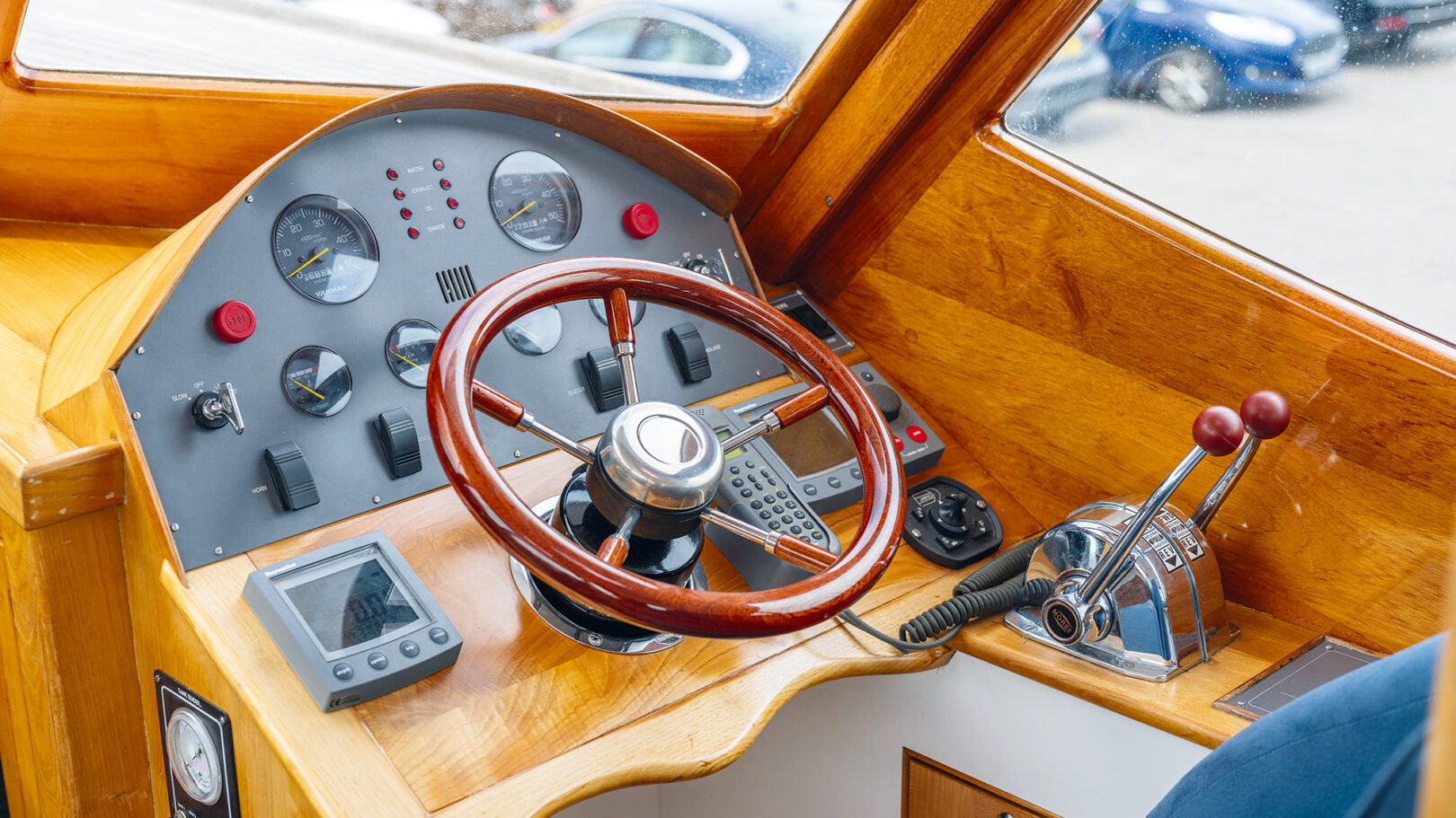 Used Boat Review: Cockwells Custom 32 – A work of maritime art review