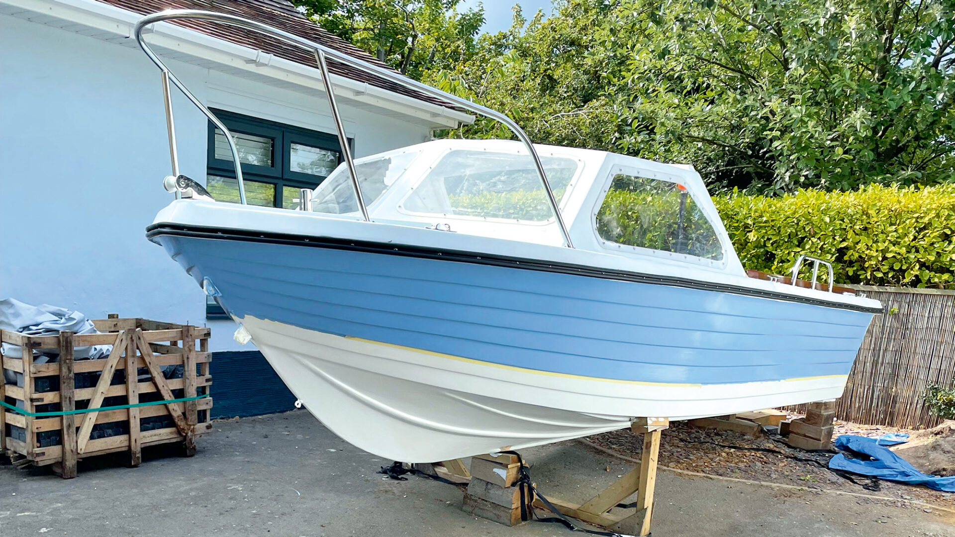 I bought this boat for £250 and turned it into a family cruiser - Motor ...
