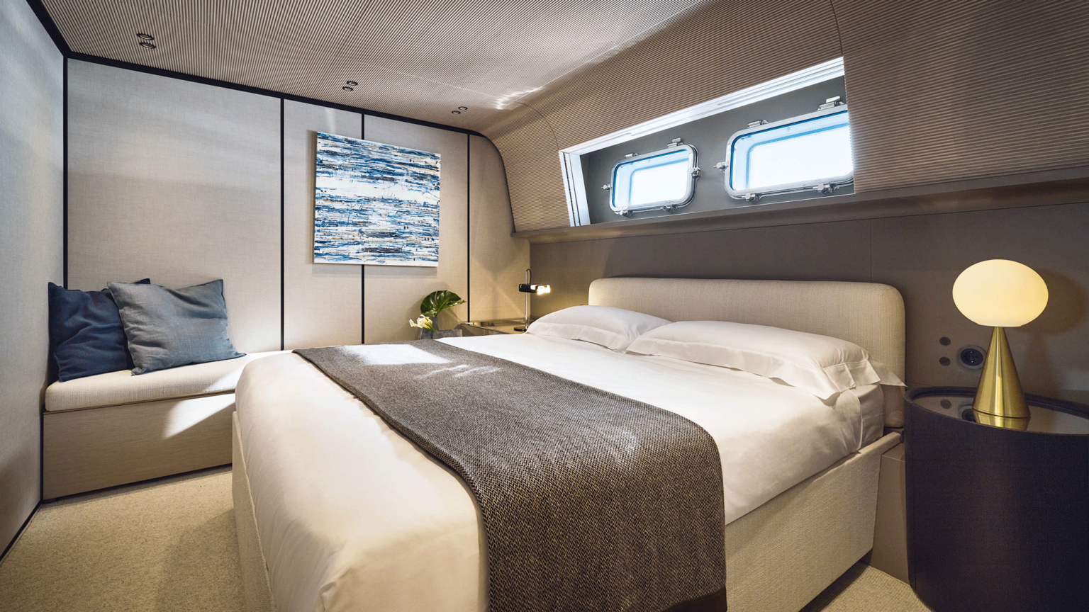 Sanlorenzo SP92: Subtle performance with a €9 million price tag