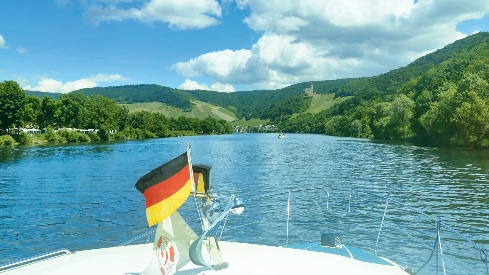 Motor boat news, motor boat reviews, pictures, videos | MBY