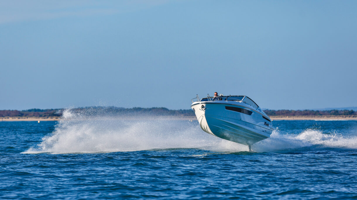 Windy 29 Huracán Review: Fast, Fun and Refined