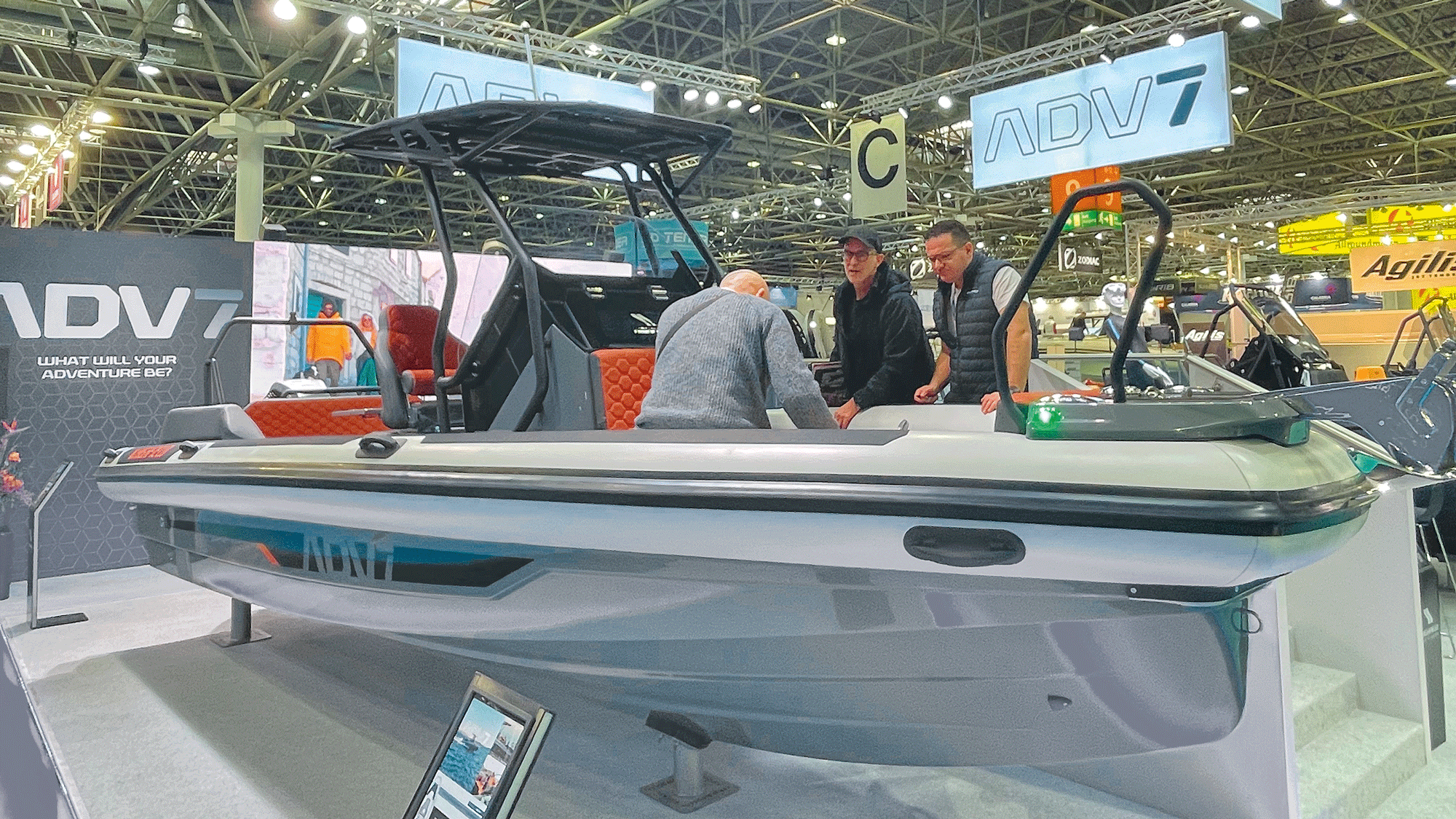 Highfield Adv 7 first look: Lovely looking hybrid RIB with around 2m of ...