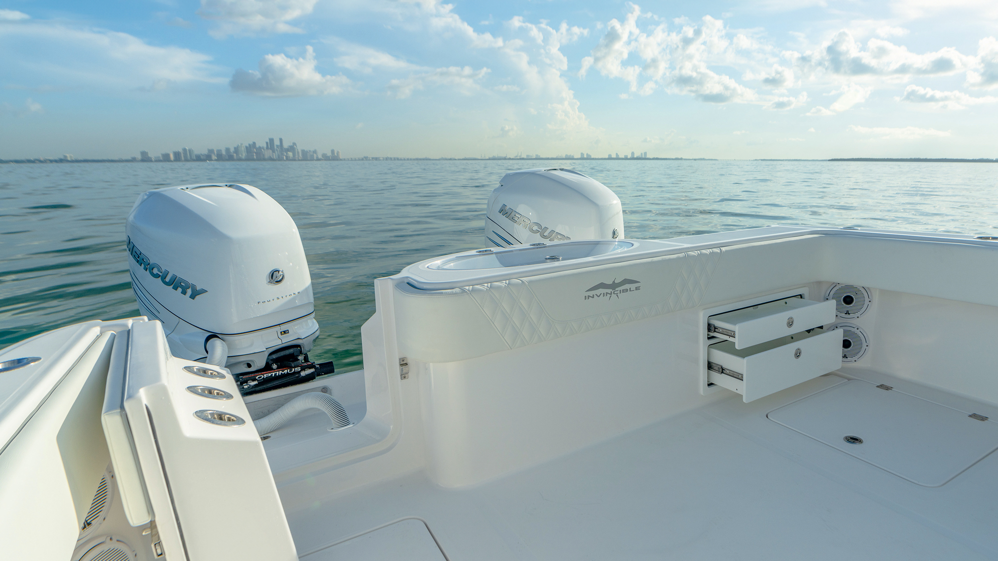 Invincible 33 Catamaran review: All-American offshore sportsfisher that ...