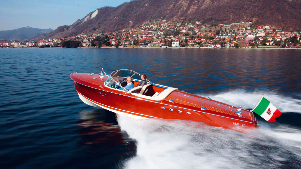 World's Coolest Boats: Riva Tritone Special Cadillac - The boat world’s ...