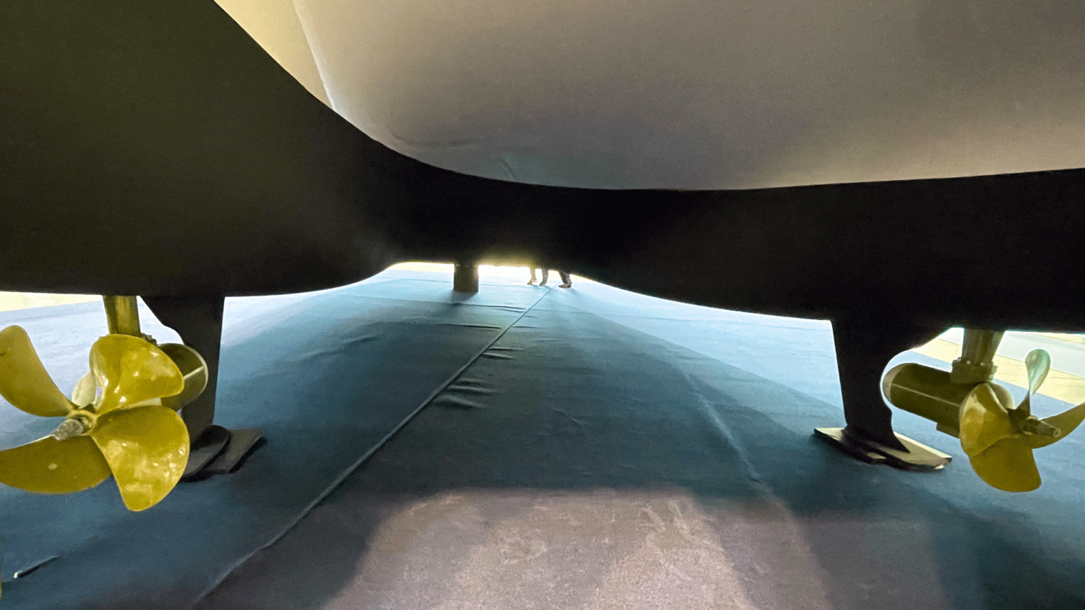 Beneteau Island Cruising Concept: Solar-assisted 'monomaran' with ...