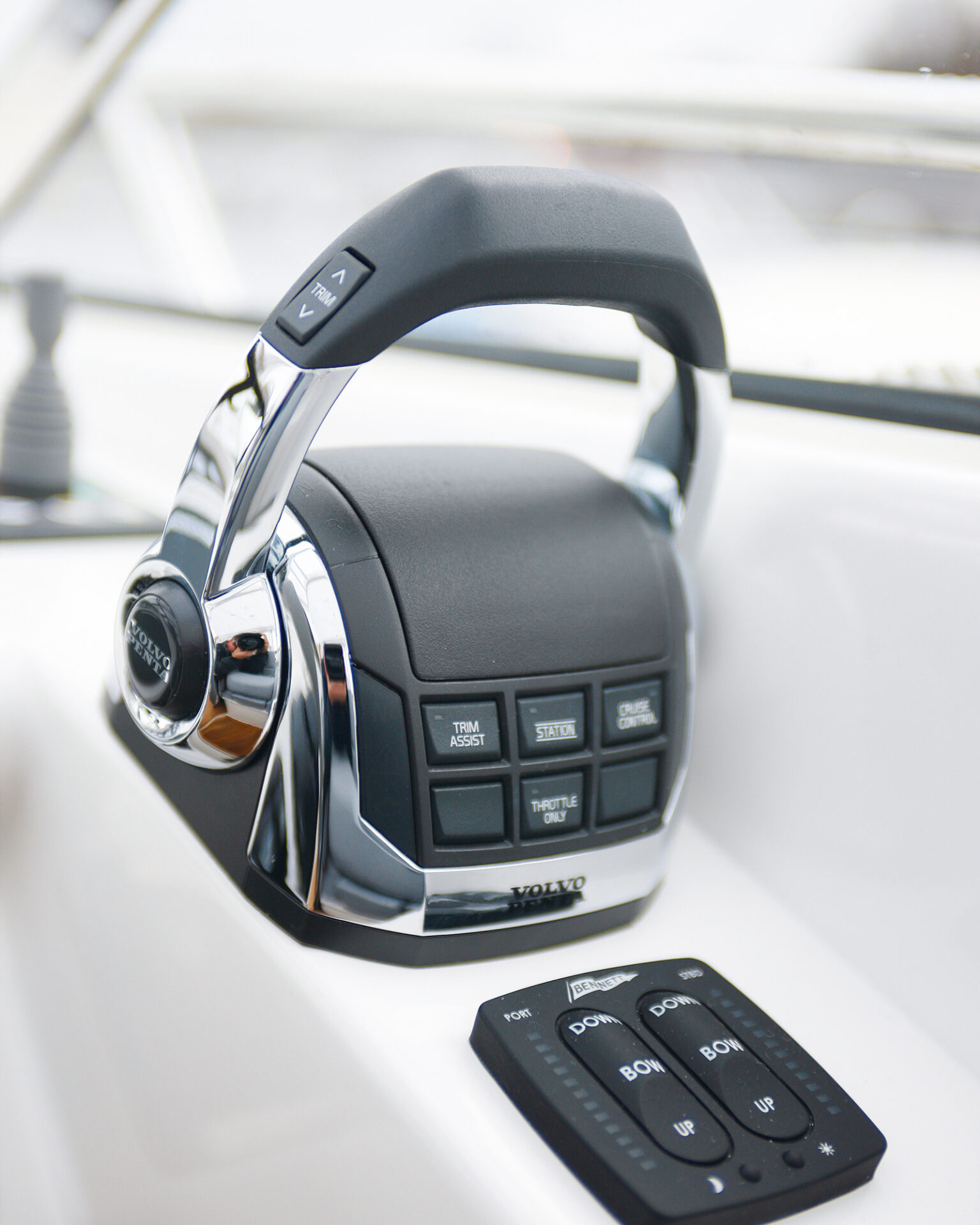 Everything you need to know about motor boat trim systems