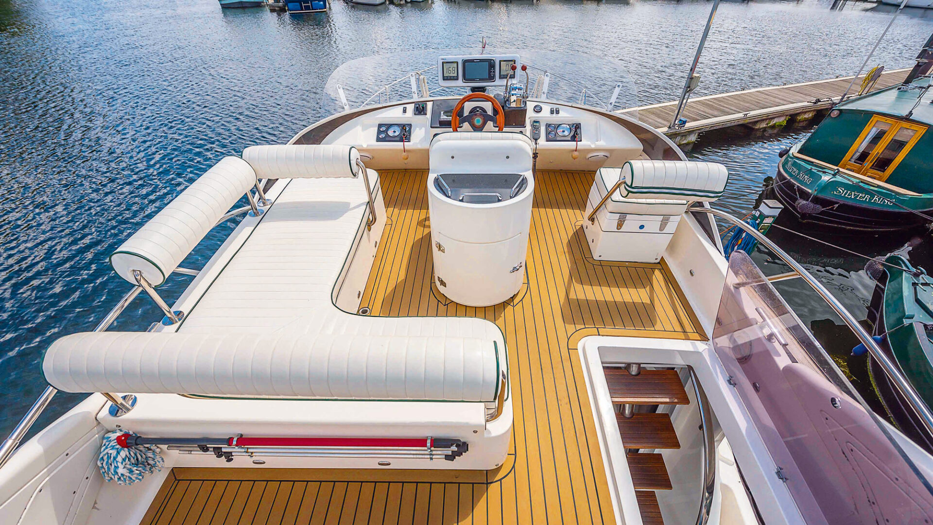Colvic Sunquest 38 Flybridge used boat review: Old-school excellence