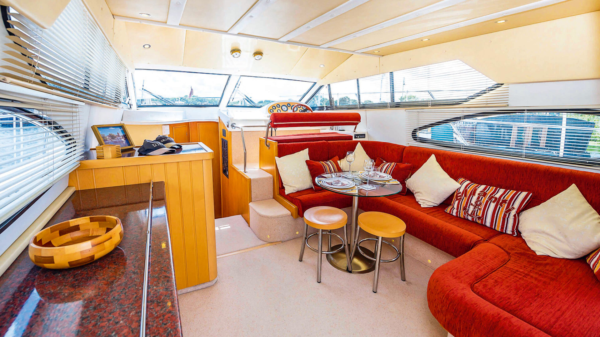 Colvic Sunquest 38 Flybridge used boat review: Old-school excellence