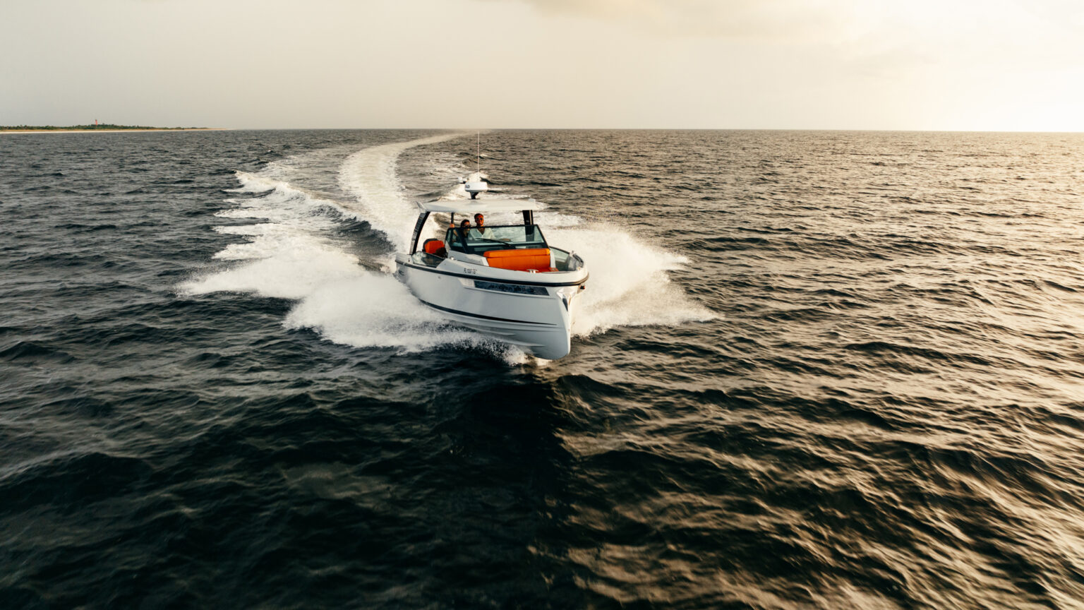 Simrad® NSS® 4: Sleeker, Faster, Smarter - Motor Boat & Yachting