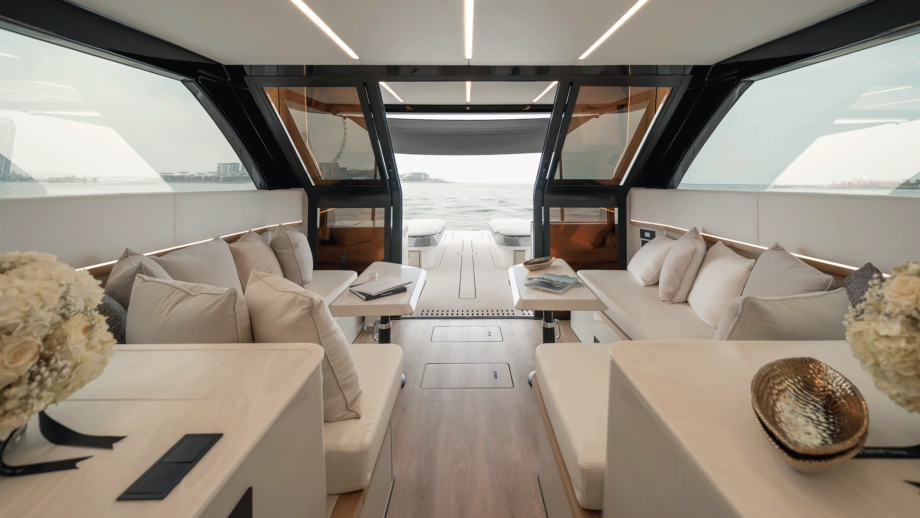 Sunreef Ultima 55 first look: A chic and sporty powercat with a ...