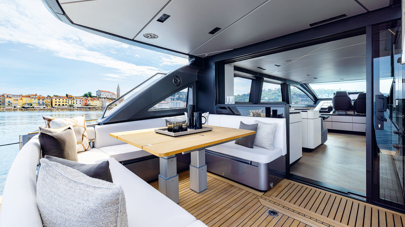 Pershing GTX70 Review: The 35-Knot Sportsbridge Built for the Owner-Driver