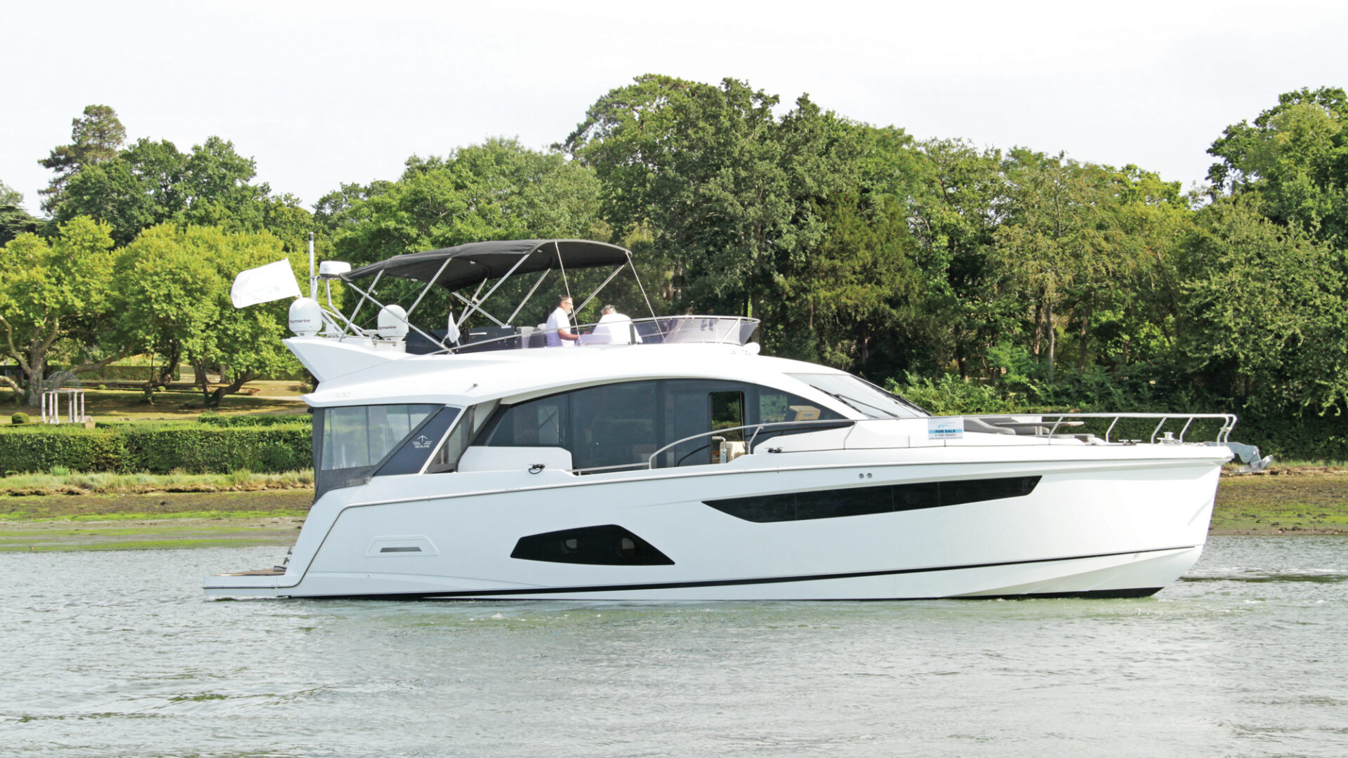 Swift Trawler 30 used boat review: Big boat space in a smaller hull