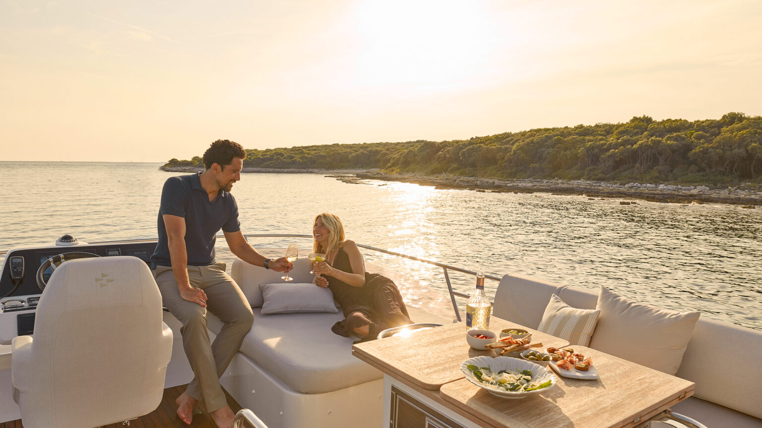 Prestige F4.3 review: Impressively priced dynamic family flybridge