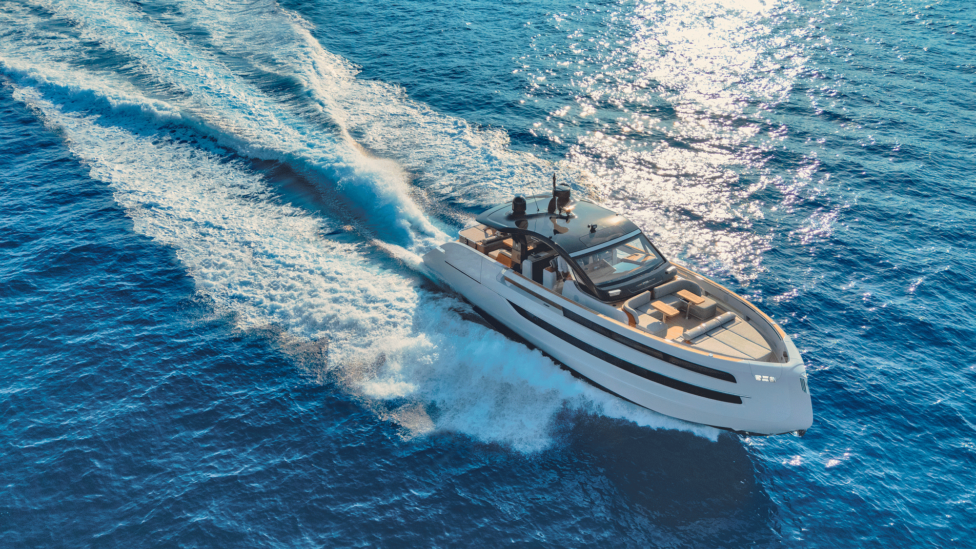 Invictus TT550 First Look: This New Luxury Day Boat Is Dedicated to ...