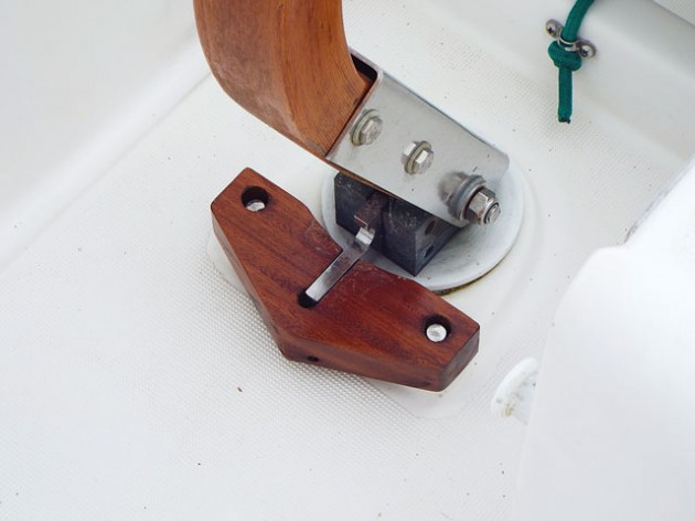Simple tiller lock - Practical Boat Owner