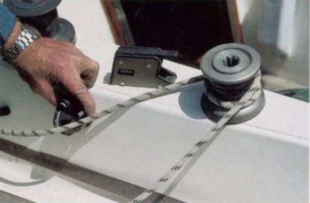 How to rig a spinnaker on a small yacht - what you need and where to ...