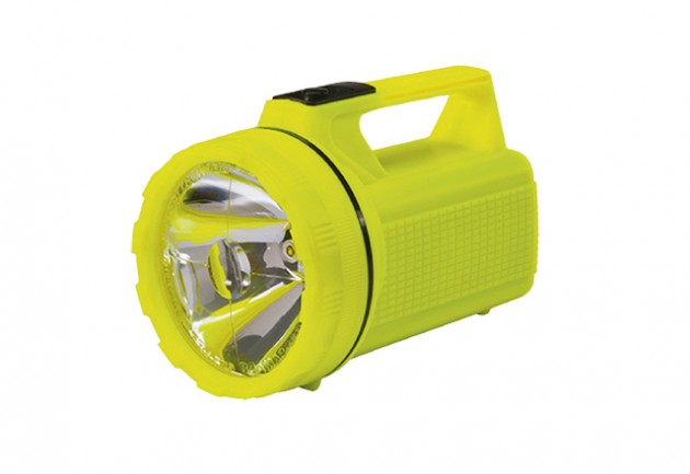 10 Handheld searchlights tested - Practical Boat Owner
