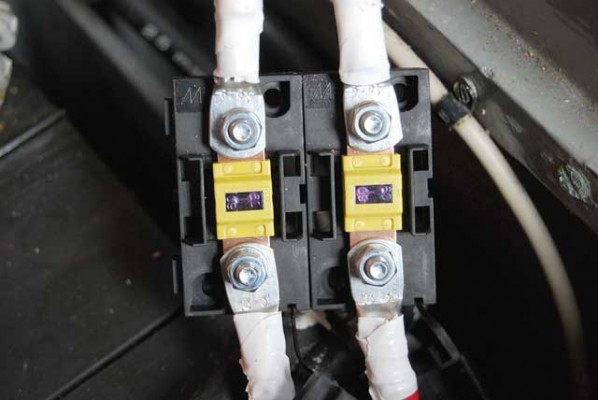 Installing a Automatic Charging Relay (ACR) - Practical Boat Owner