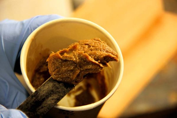 4. How to make the perfect epoxy fillet - Practical Boat Owner