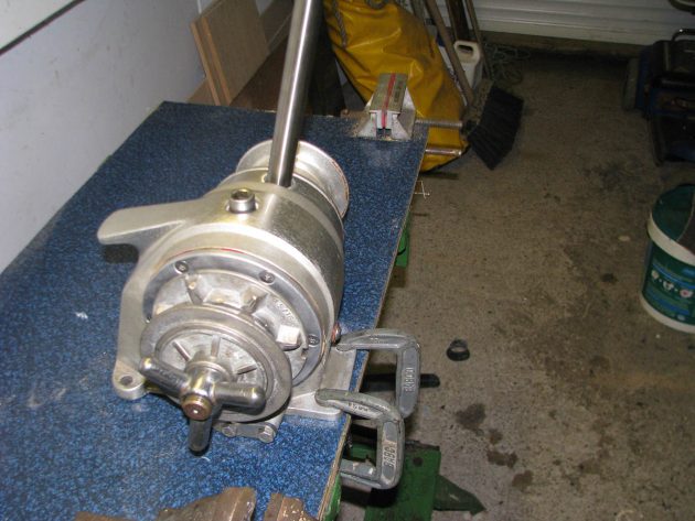 How to restore a manual windlass as a DIY practical project - Practical ...