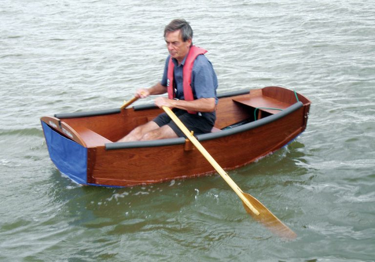 How we designed and built a folding dinghy for under £350 - Practical ...
