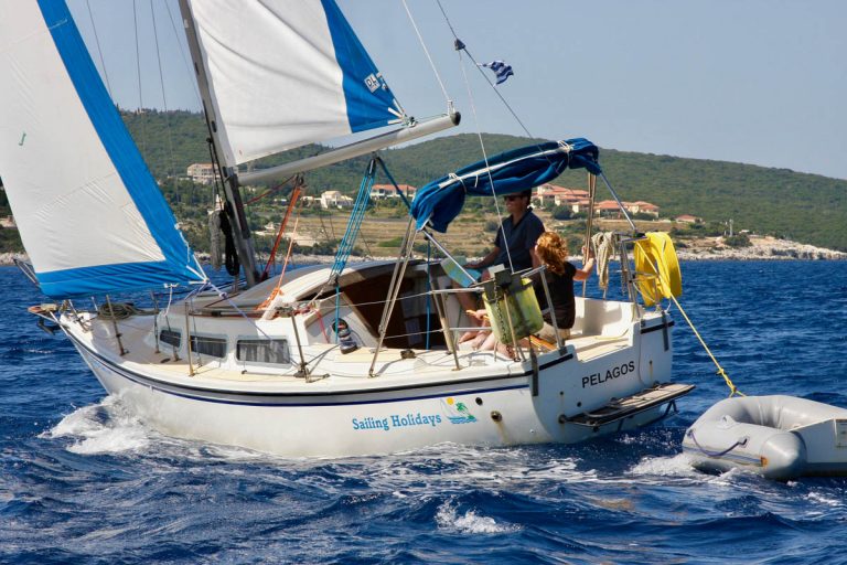 Jaguar 27 review and test sail - Practical Boat Owner