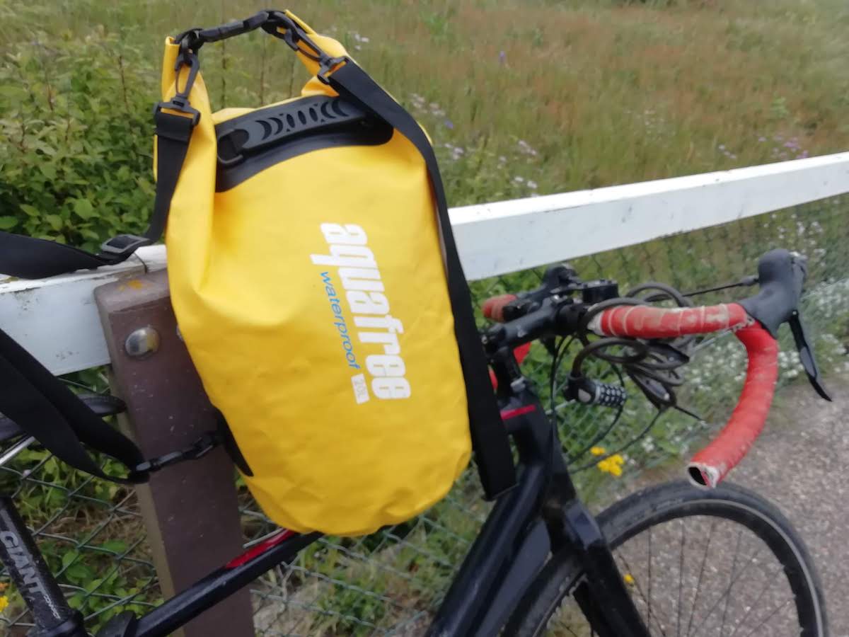 Cold water swimming gear: Everything you need to take the plunge all year