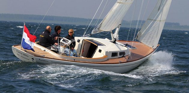 Rustler 33 review and test sail – a pleasure to look at and a pleasure ...