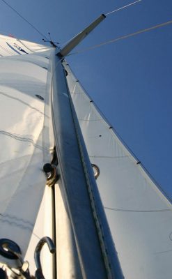 How to set up your rig: tension your shrouds on masthead or fractional ...