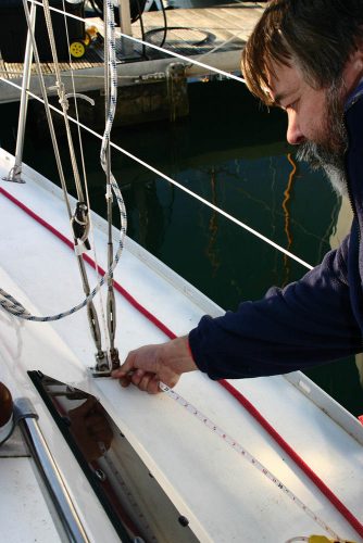 How to set up your rig: tension your shrouds on masthead or fractional ...