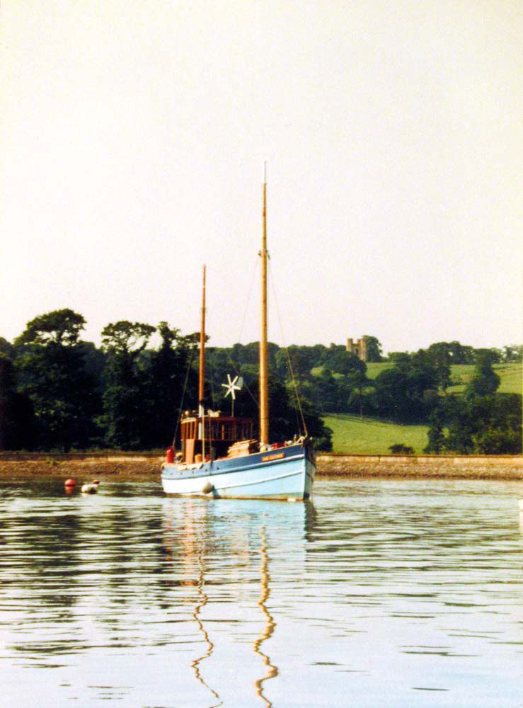 Convert a 54ft fishing trawler into a blue-water motor-sailer ...