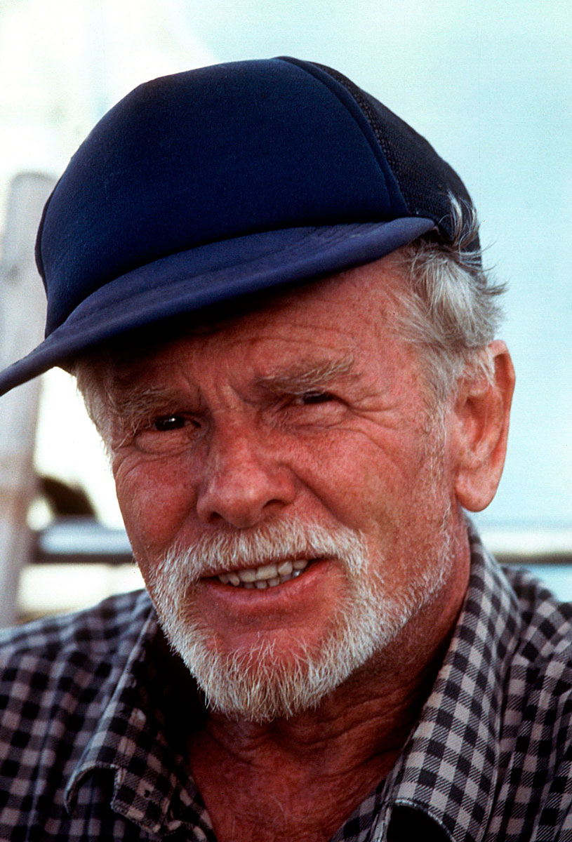 Les Powles tribute: Fair winds to the Corinthian sailor - Practical ...