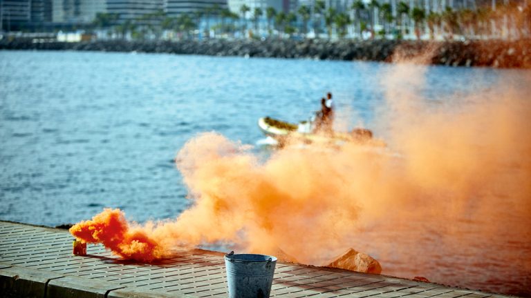 Are pyrotechnics still the best boat flares? Modern alternatives explained