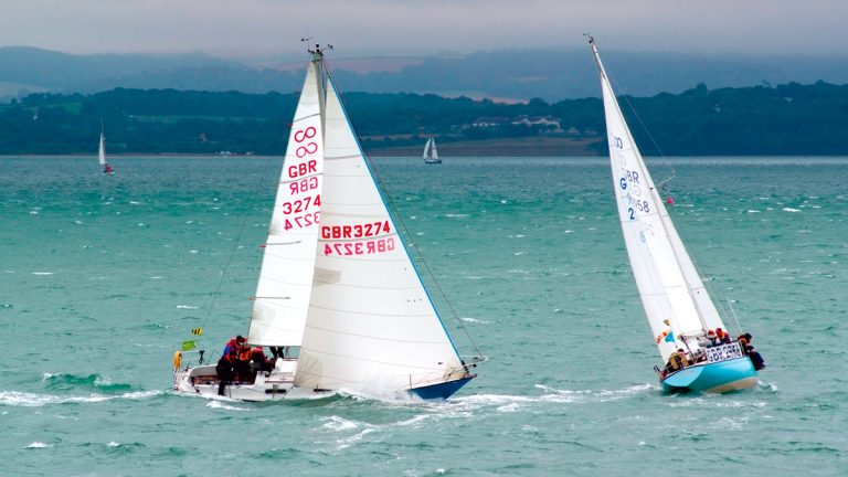 Best 30 foot boats: Seaworthy British cruisers available for under £30k