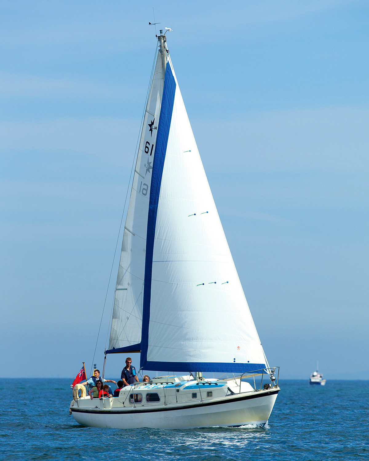 Best 30 foot boats: Seaworthy British cruisers available for under £30k