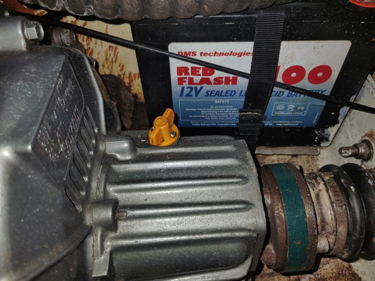 Winterizing boat batteries: A foolproof way - Practical Boat Owner