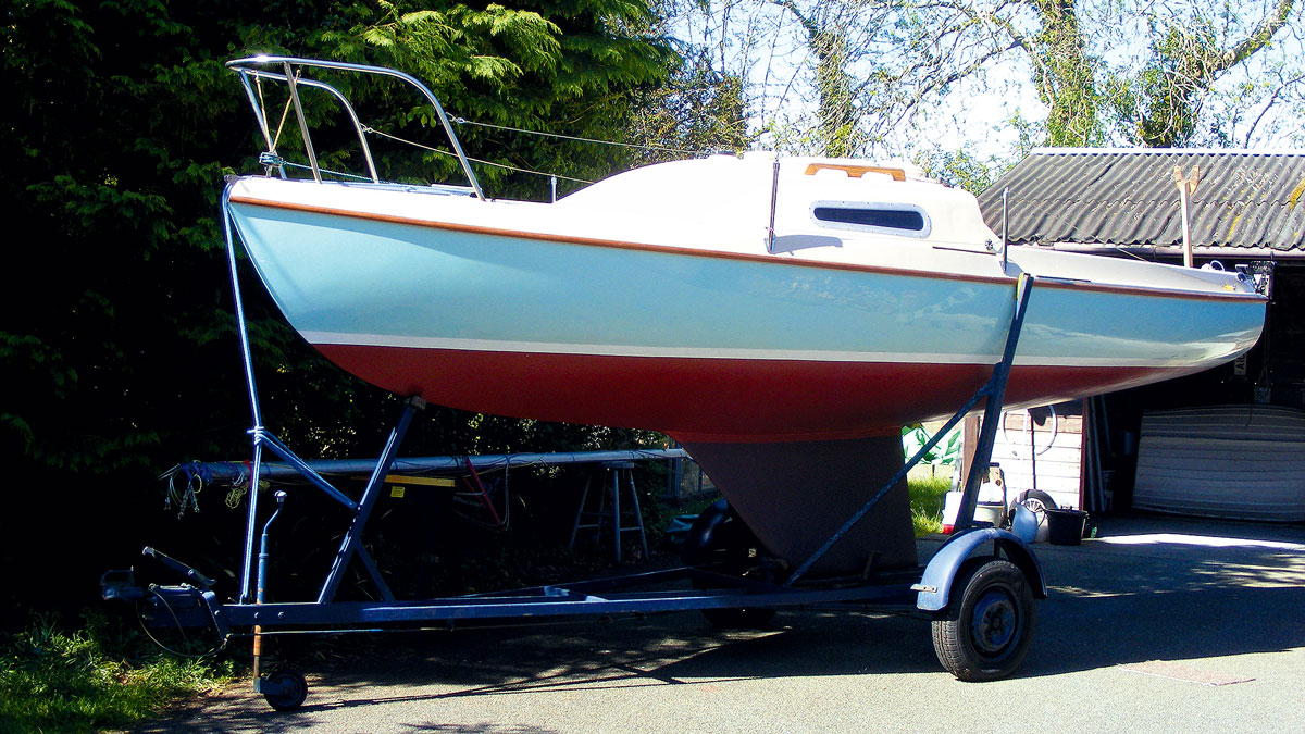 Hunter 19 restoration: lessons learned from restoring an unwanted cruiser - Practical Boat Owner