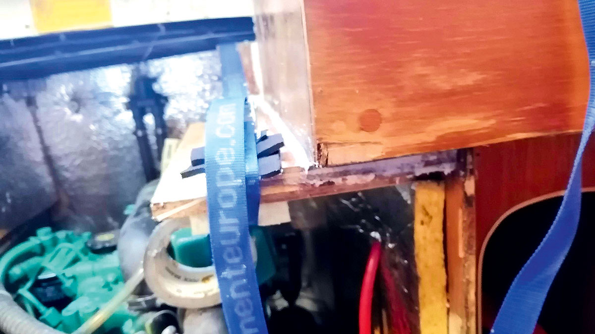 Replacing a rotten companionway step - Practical Boat Owner