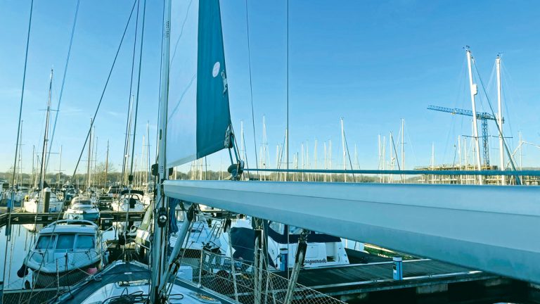 In-mast roller furling problems: how to rebuild a Seldén furling ...