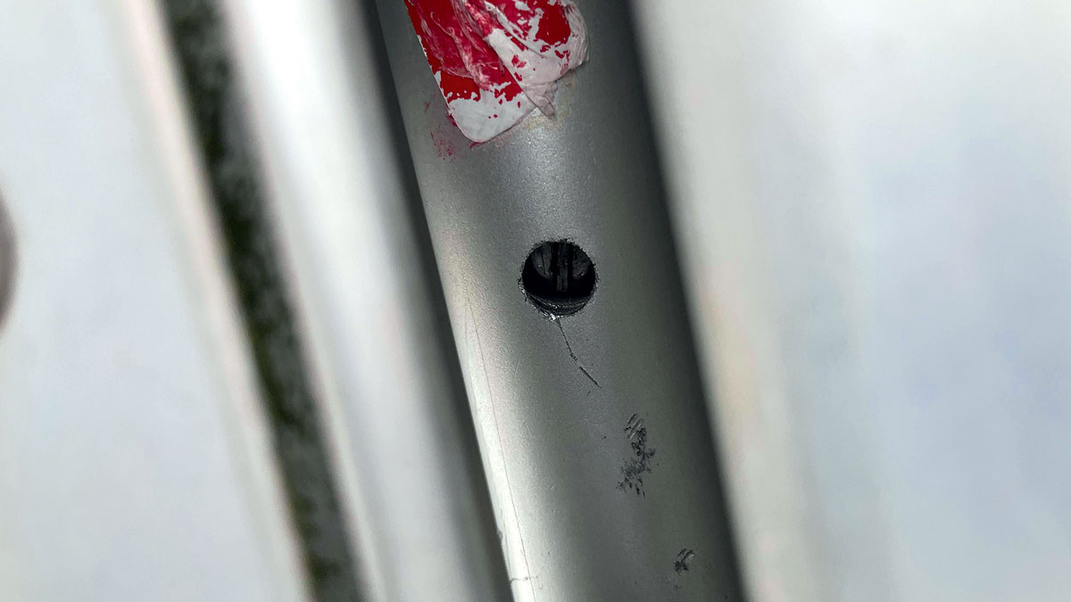 In-mast roller furling problems: how to rebuild a Seldén furling ...