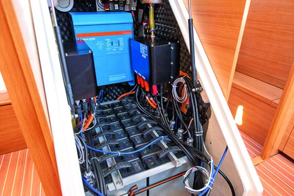 How to choose the right electric boat engine - Practical Boat Owner