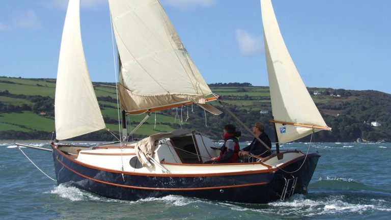 The best trailer sailer boats for weekend cruising... or longer ...