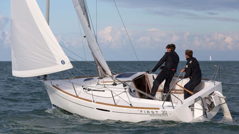 The best trailer sailer boats for weekend cruising... or longer ...